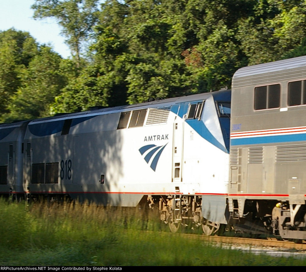 AMTK 818 ON PO53 IN THE MORNING SUN